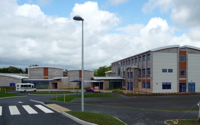 Queen Elizabeth High School